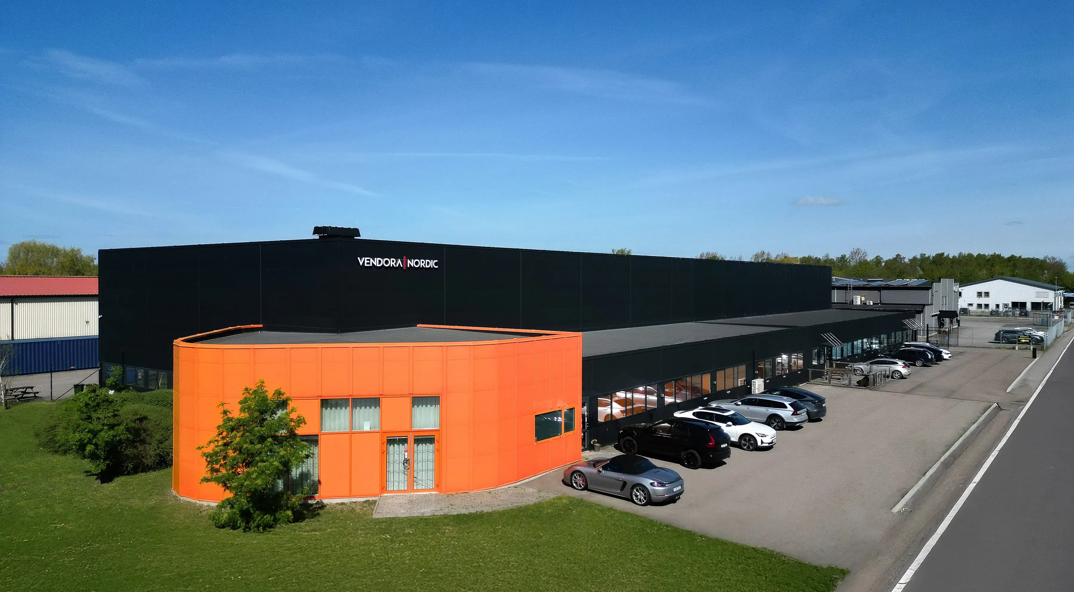 Kontakta oss | Officiell | Satechi® Sverige